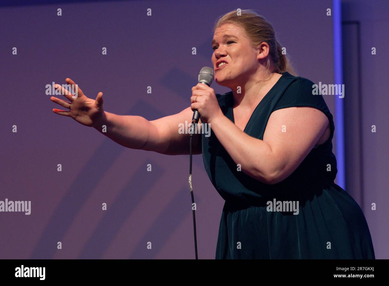 Cologne, Germany. 15th June, 2023. Singer Gisa Flake on stage at the ...