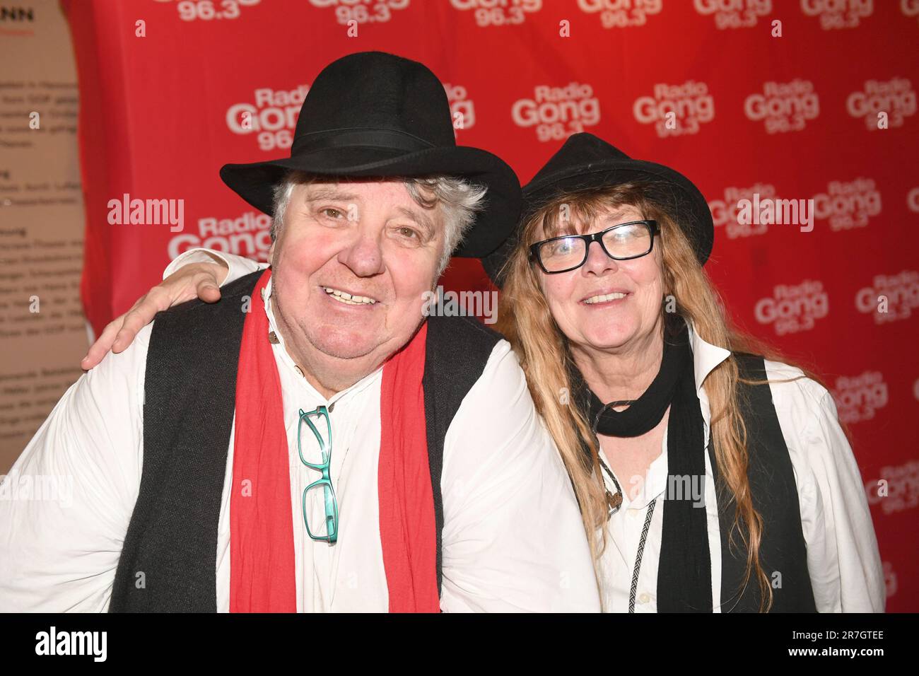 Munich, Germany. 15th June, 2023. Michael Schanze and Uschi Köhl ...