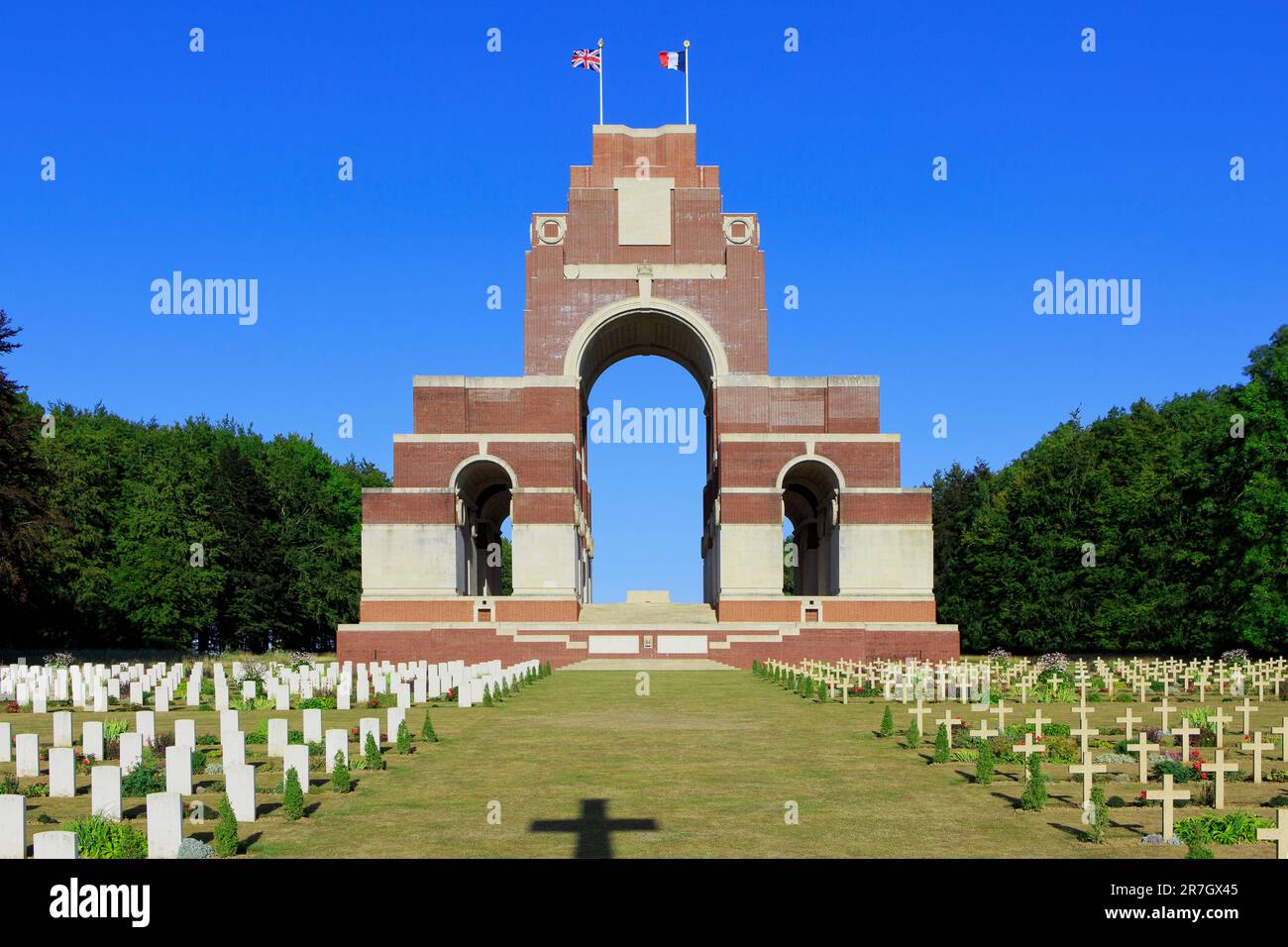 The Thiepval Memorial to the Missing of the Somme for the missing ...
