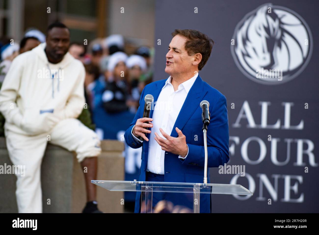 Dallas Mavericks Owner Mark Cuban speaks during the "All Four One" statue ceremony in front of ...