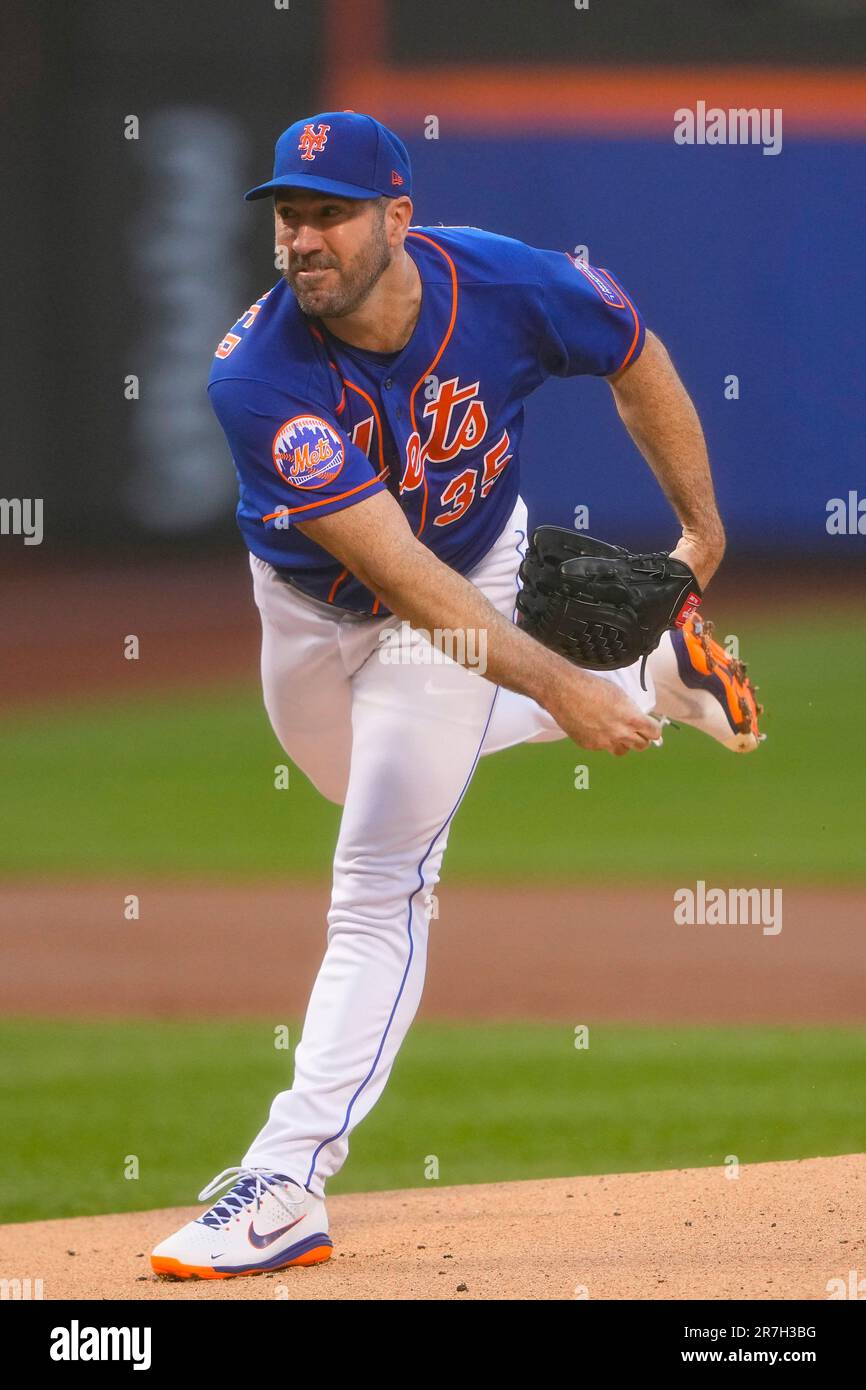 FLUSHING, NY - JUNE 14: New York Mets Pitcher Justin Verlander (35) delivers a pitch during the ...