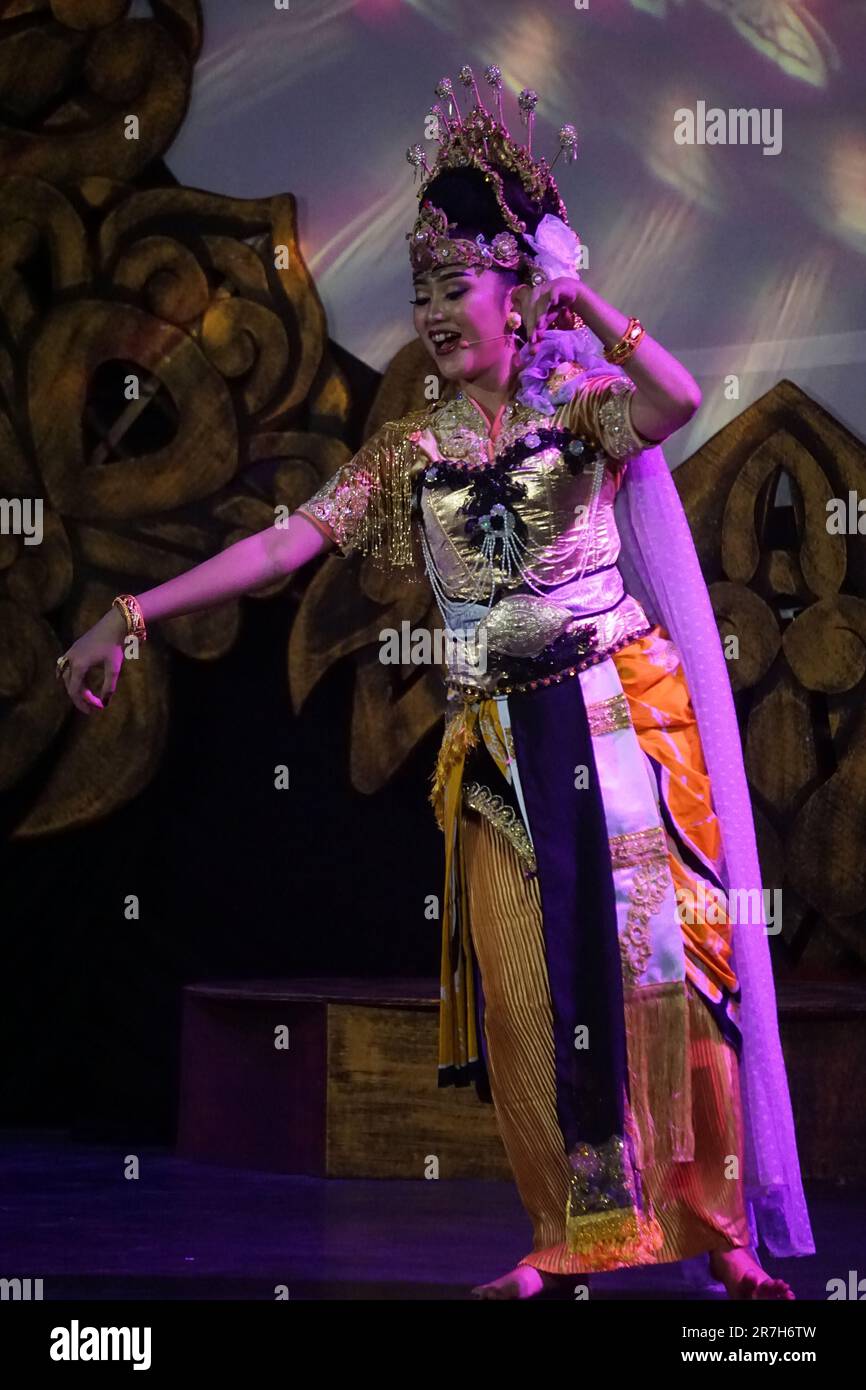 The theatrical of kresnayana with the title "Suryaning Jagad". This ...