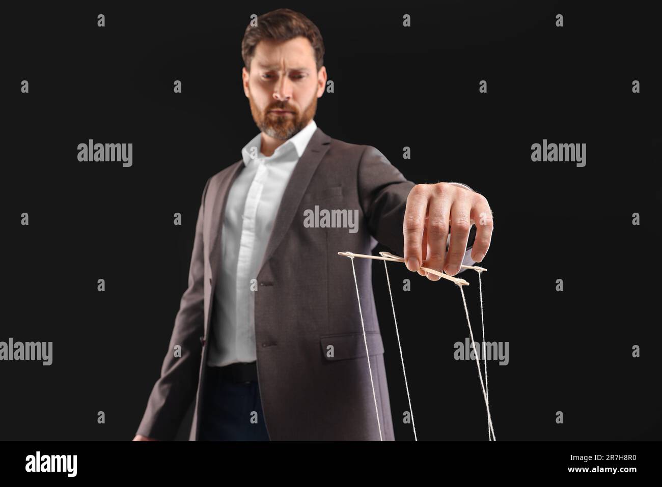 Puppet master man social hi-res stock photography and images - Alamy