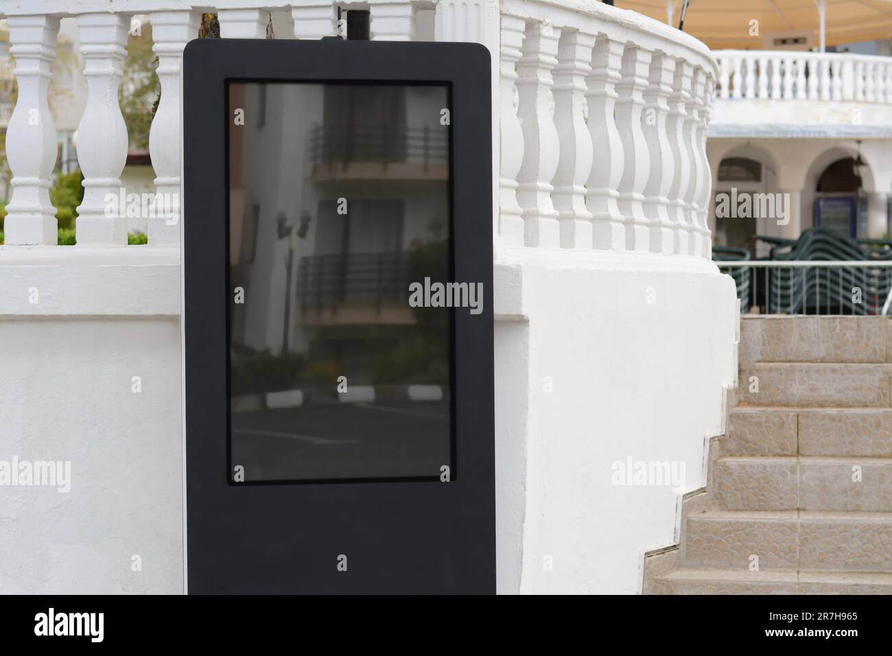 Multimedia information system hi-res stock photography and images - Alamy