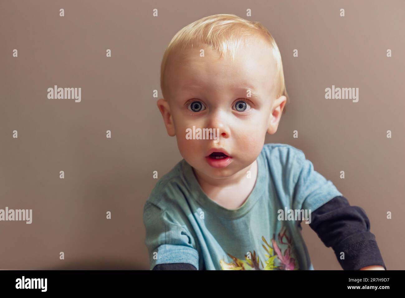 Adorable toddler hi-res stock photography and images - Alamy