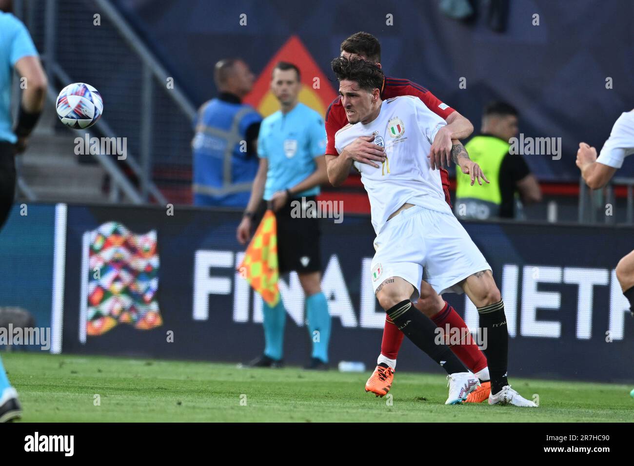 Nicolo Zaniolo (Italy)Aymeric Laporte (Spain) during the UEFA Nations League 2022-2023 match ...