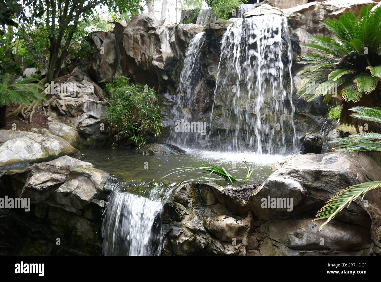 Los Angeles, California, USA 14th June 2023 Waterfall in Avairy at LA ...