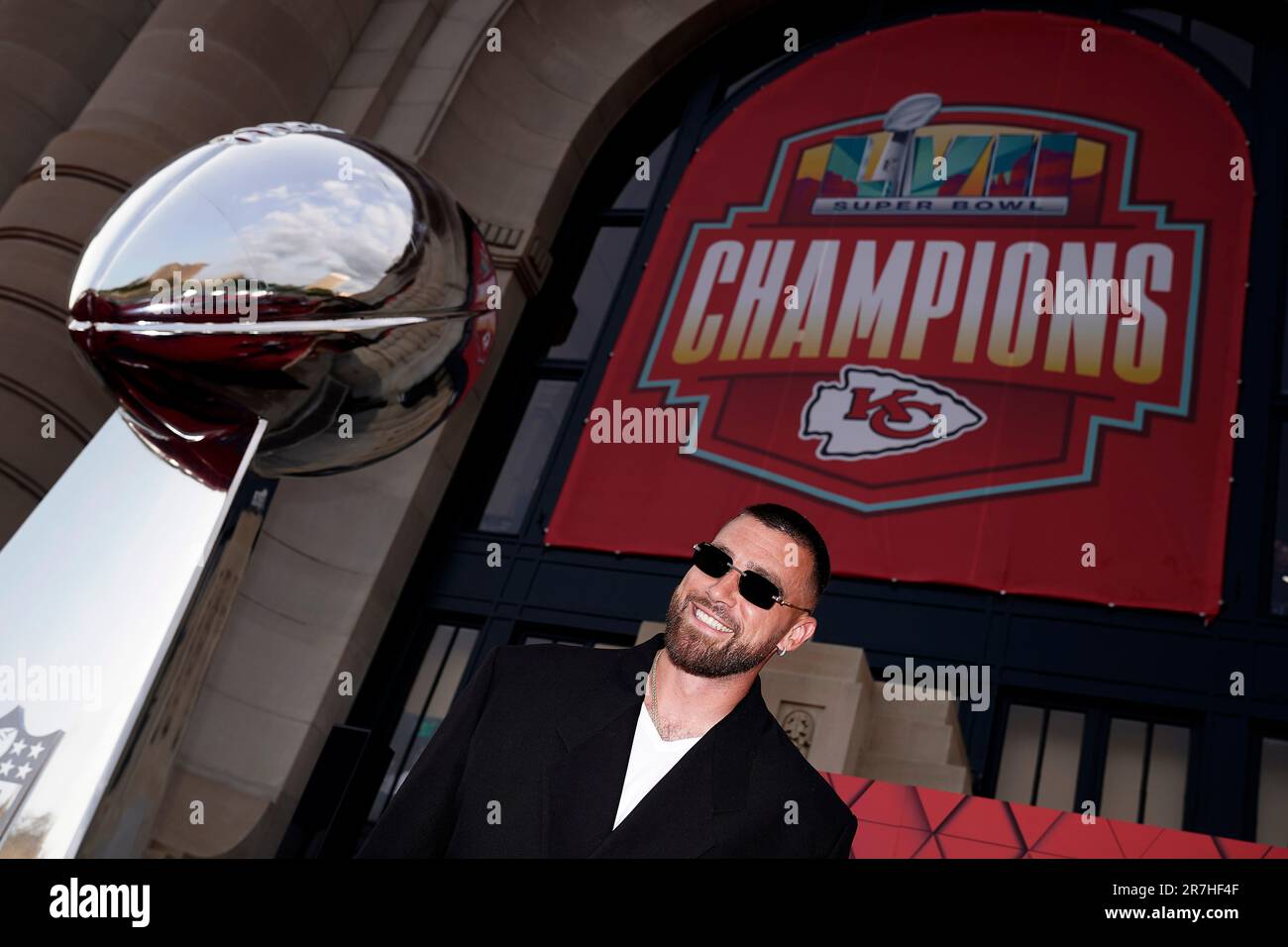 Kansas City Chiefs tight end Travis Kelce arrives at a ceremony for ...