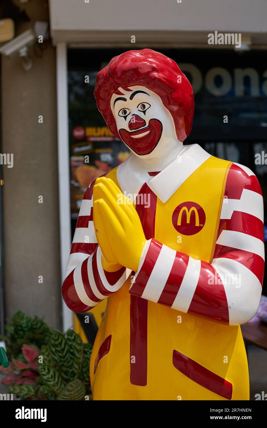 PATTAYA, THAILAND - CIRCA APRIL, 2023: close up shot of life size Ronald McDonald statue ...