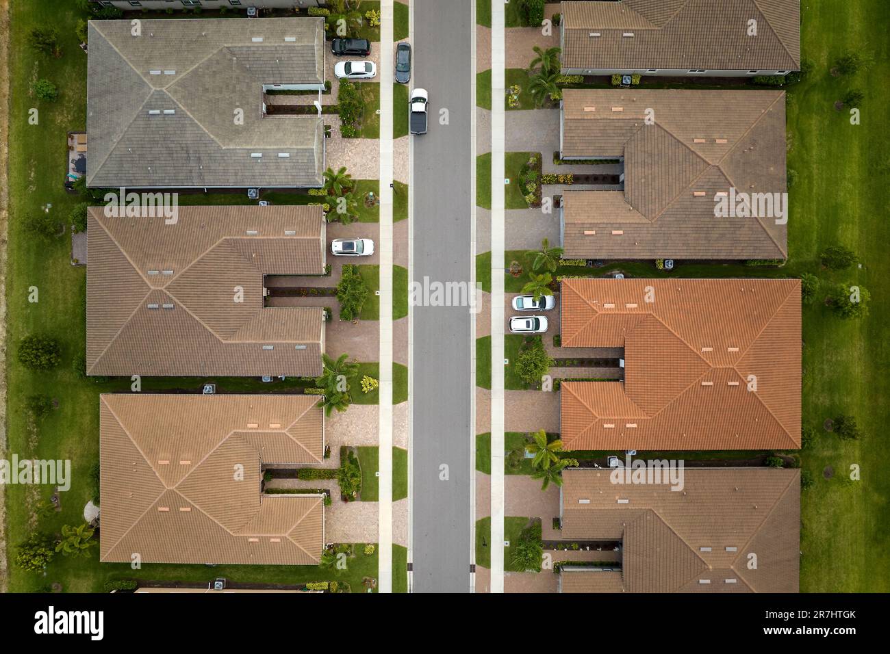 Aerial view of tightly packed homes in Florida closed living clubs ...