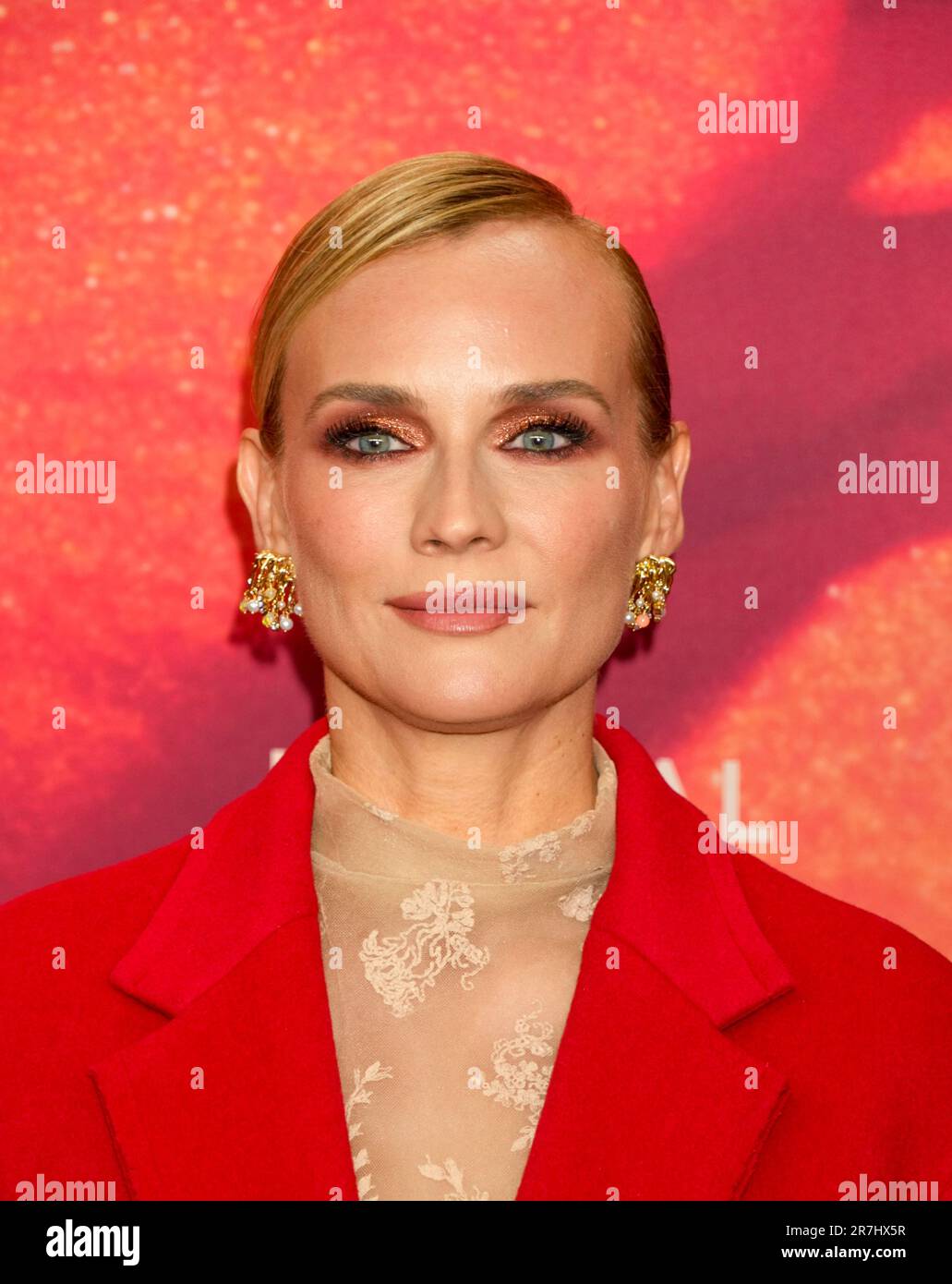 Diane kruger heels hi-res stock photography and images - Alamy