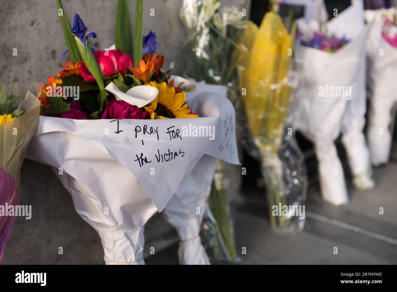 Seattle, USA. 15 Jun, 2023. The memorial outside the closed Aburiya ...
