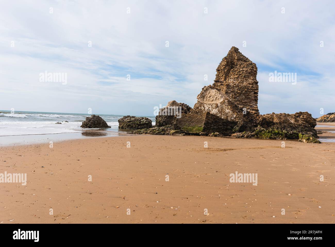 The stunning Torre del Loro on the beach in Spain Stock Photo - Alamy