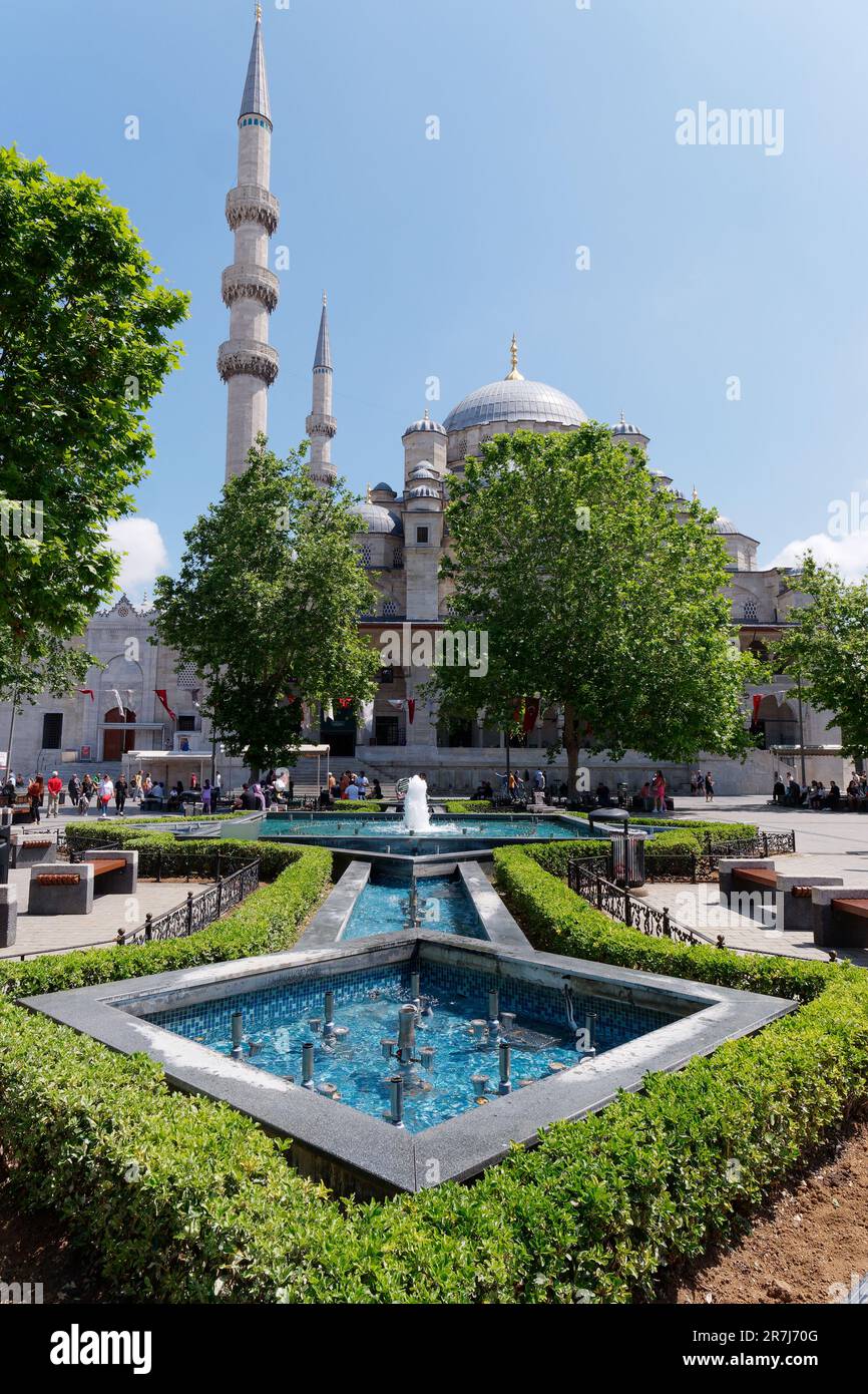 Water feature in a courtyard in front of the Yeni Cami Mosque, Istanbul ...