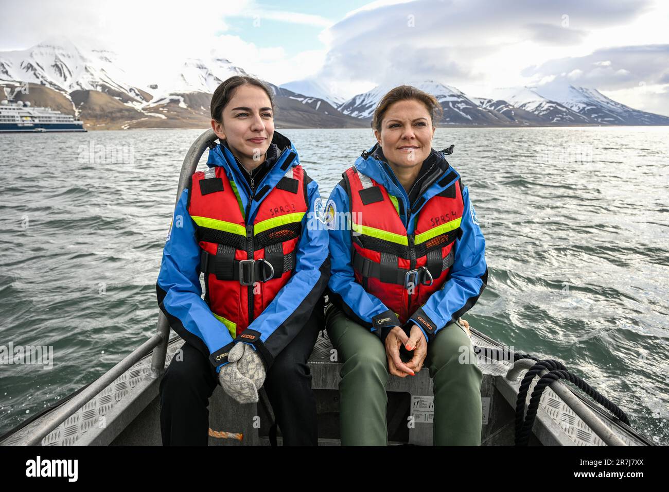 Icebreaker oden hi-res stock photography and images - Alamy