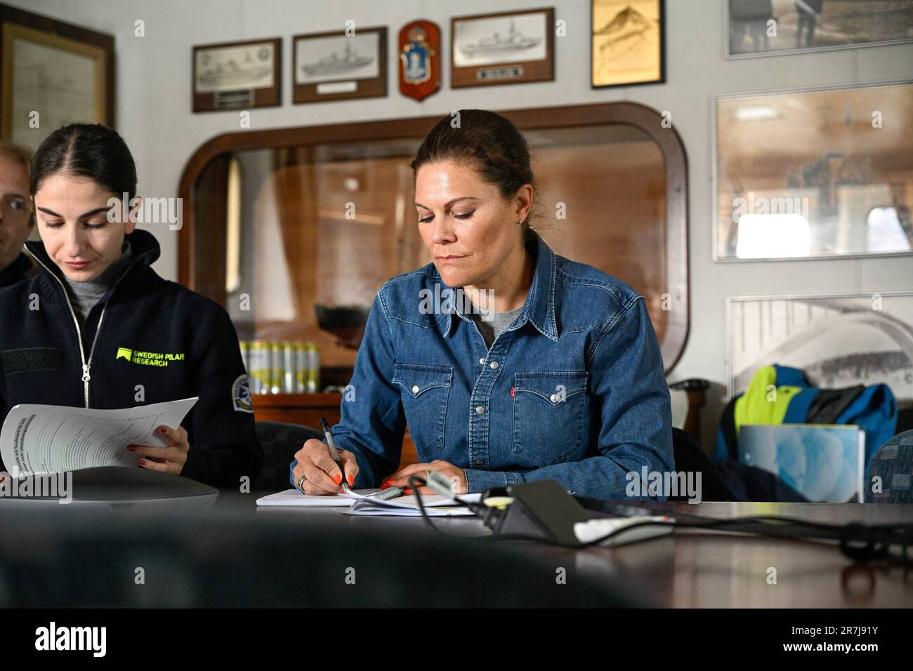 Oden icebreaker hi-res stock photography and images - Alamy