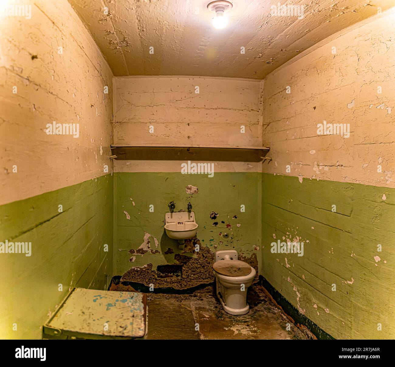 Small cell of the maximum security federal prison of Alcatraz, located ...