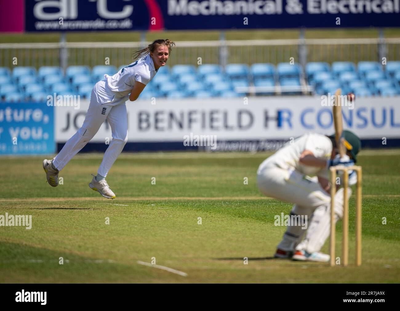 Lauren filer england bowls hi-res stock photography and images - Alamy