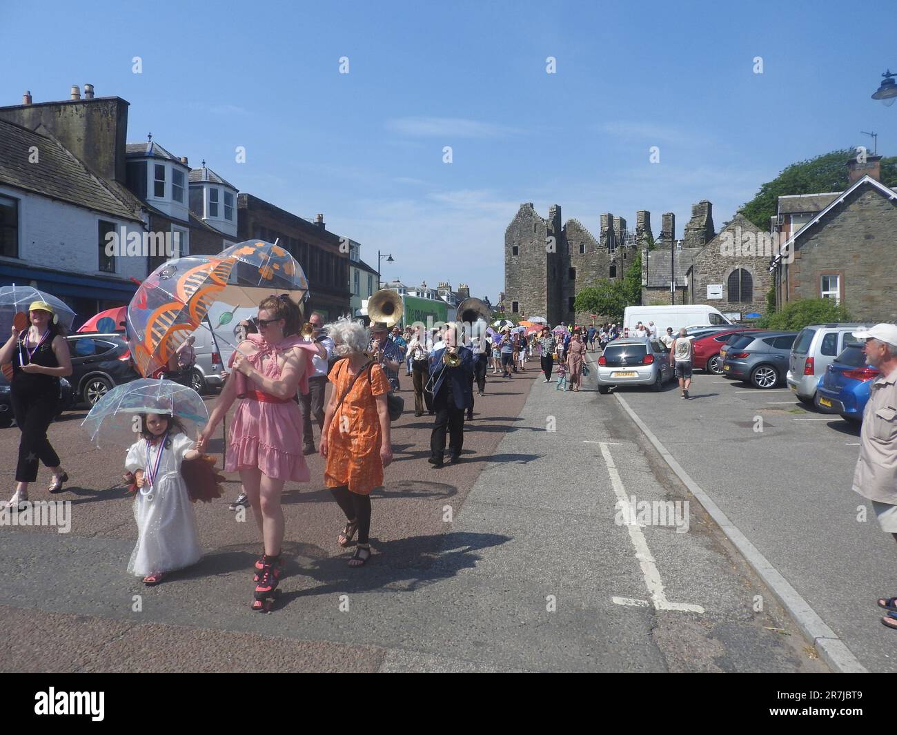 The umbrella parade and Kirkcudbright Jazz Festival led by a Brolly ...