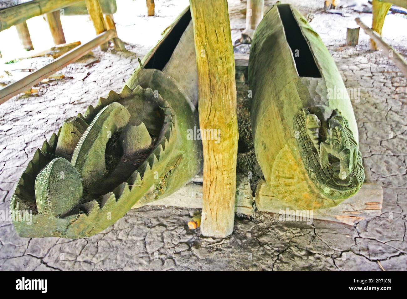 Garamut and papua new guinea hi-res stock photography and images - Alamy