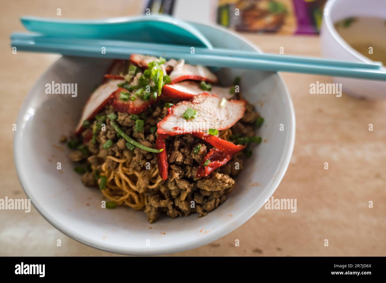 Kolo Mee A Popular Malaysian Dish In The State Of Sarawak East Malaysia Kolo Mee Is Malaysian