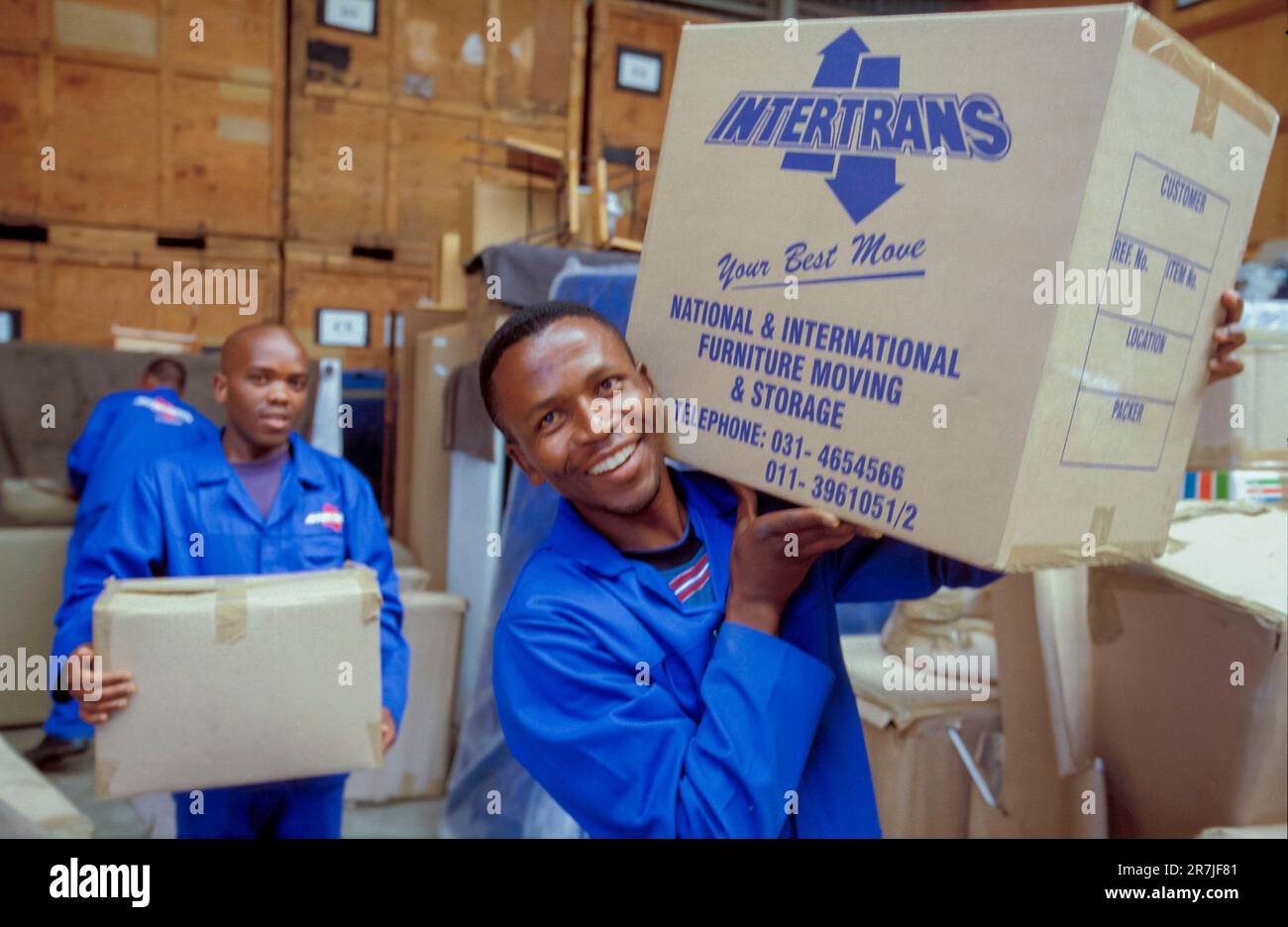 South Africa, Johannesburg. Movers at work Stock Photo - Alamy