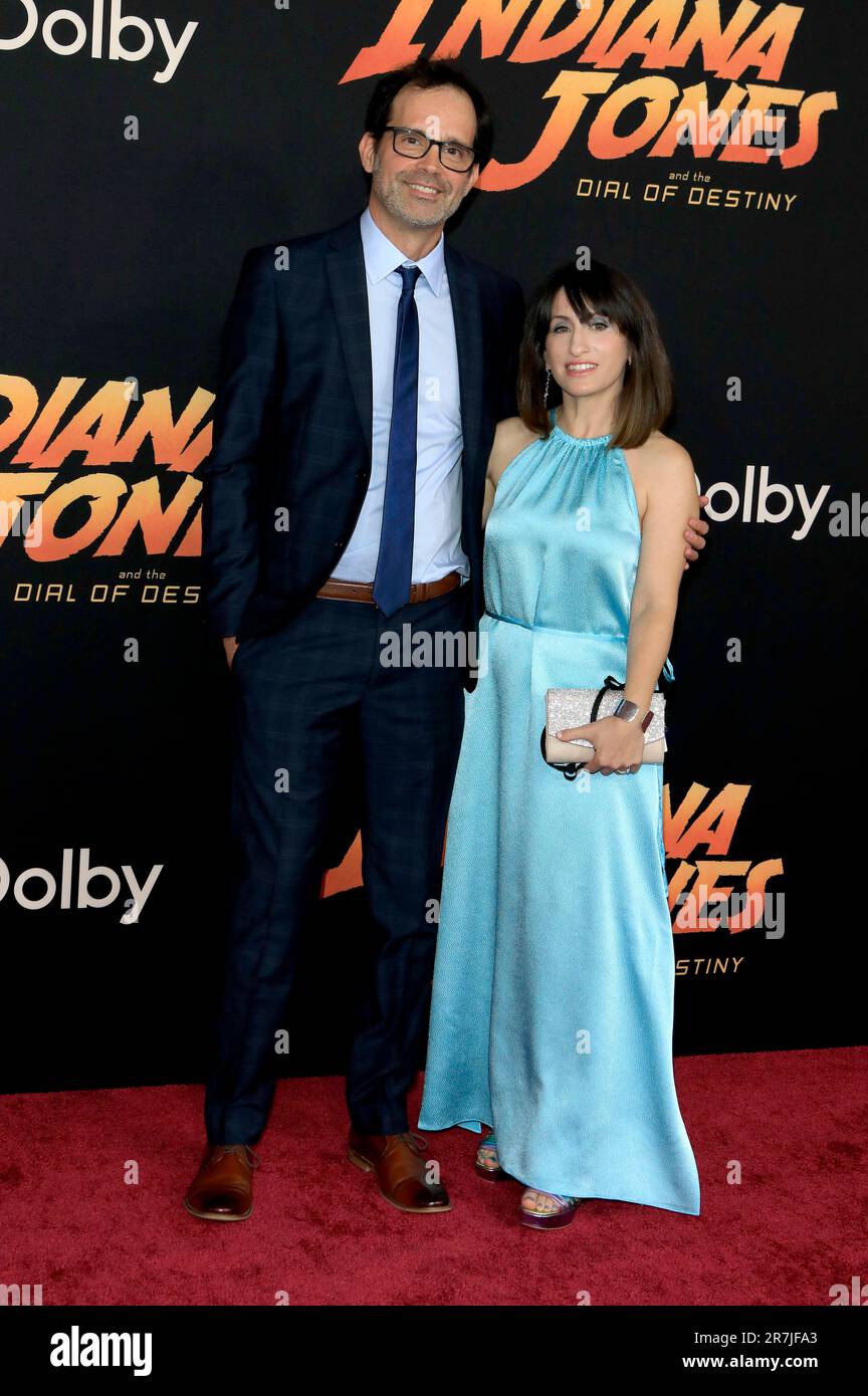 Andrew Buckland und Maria Azcue bei der Premiere des Kinofilms 'Indiana ...