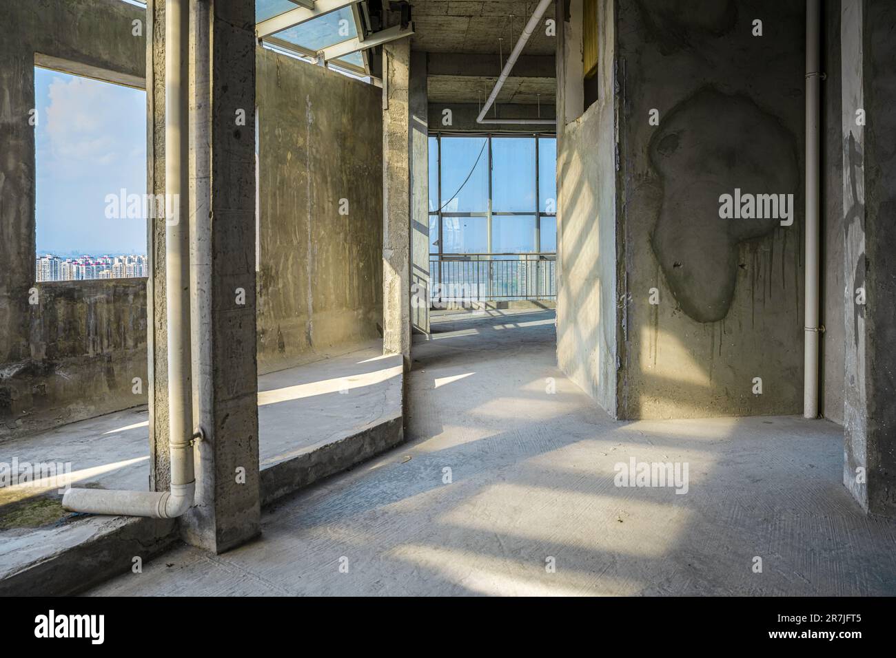 Sunny day inside a newly constructed house Stock Photo - Alamy