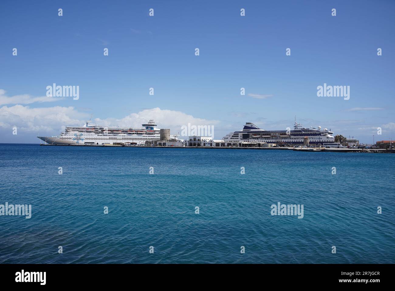 Cruise ship in the tourist sea Rhodes port - Greece Stock Photo - Alamy