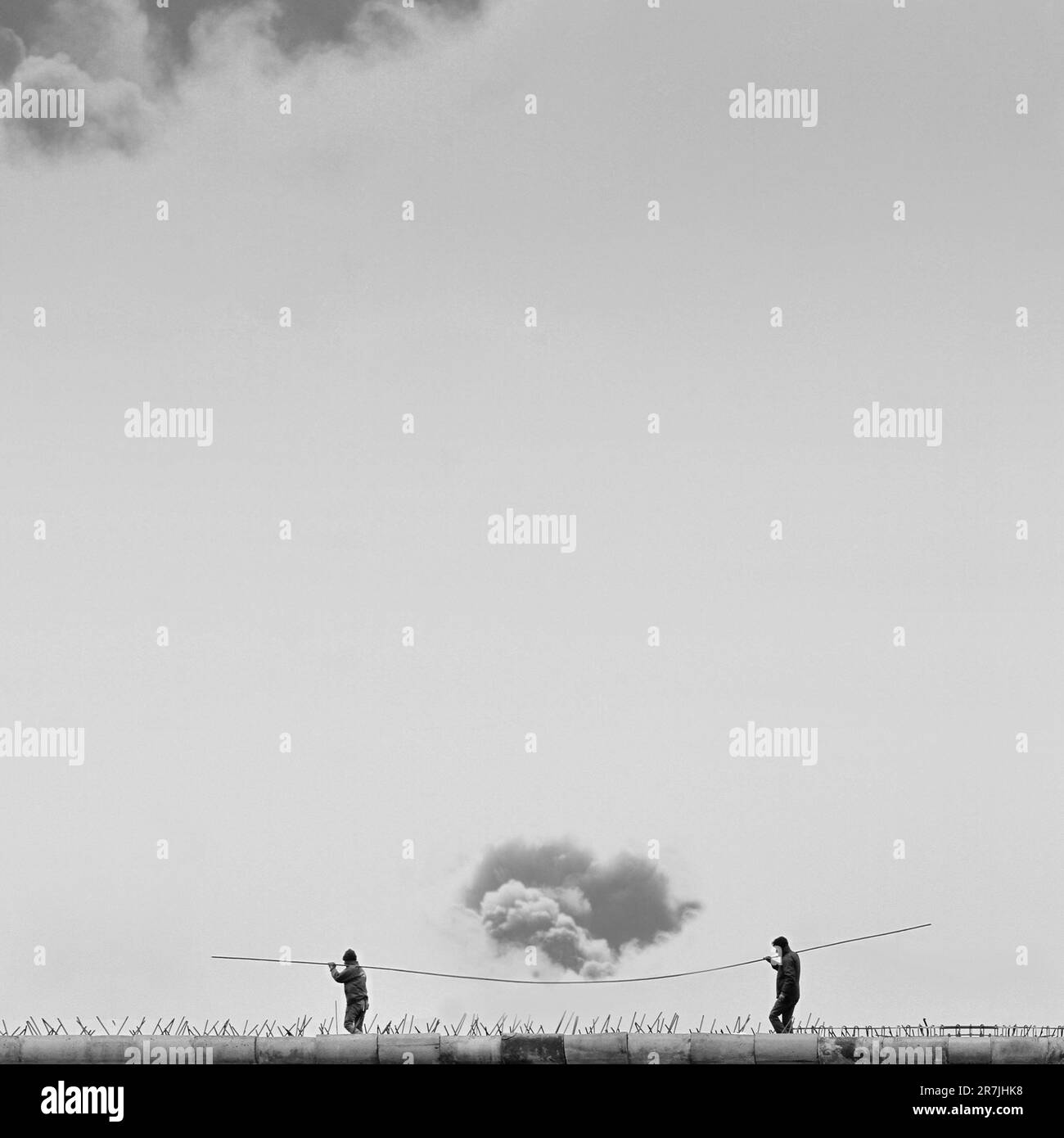 Minimalist photography is an aesthetic of omission and solitude that ... Minimalist photography is an aesthetic of omission and solitude that ...