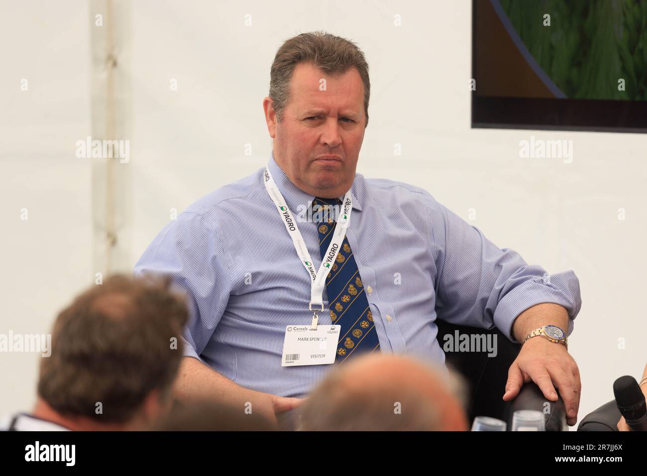 Mark spencer defra hi-res stock photography and images - Alamy