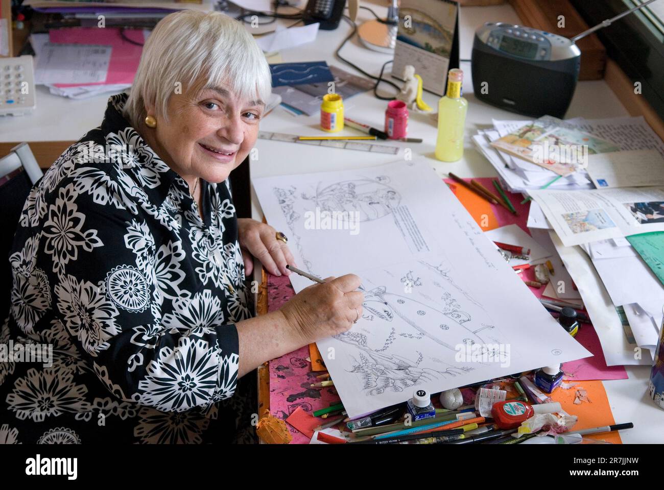 Pilarin Bayés i de Luna (Vic, Osona, April 21, 1941) is a renowned ...