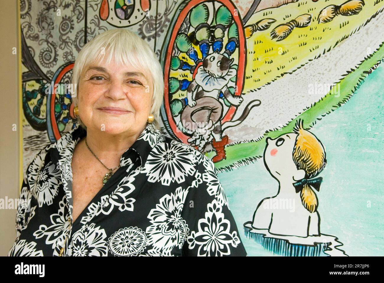 Pilarin Bayés i de Luna (Vic, Osona, April 21, 1941) is a renowned ...