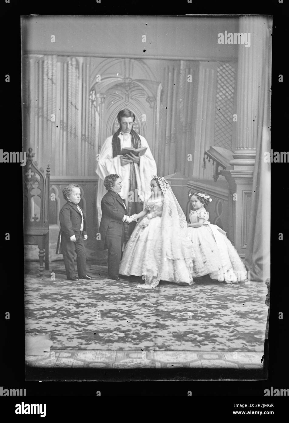 Strattons, G.W.M. Nutt, and Minnie Warren c. 1860-1870 Stock Photo - Alamy