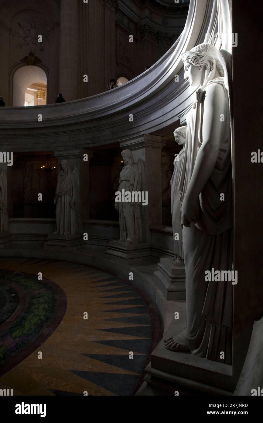 Statues inside Les Invalides, site of Napoleon's tomb in Paris Stock ...