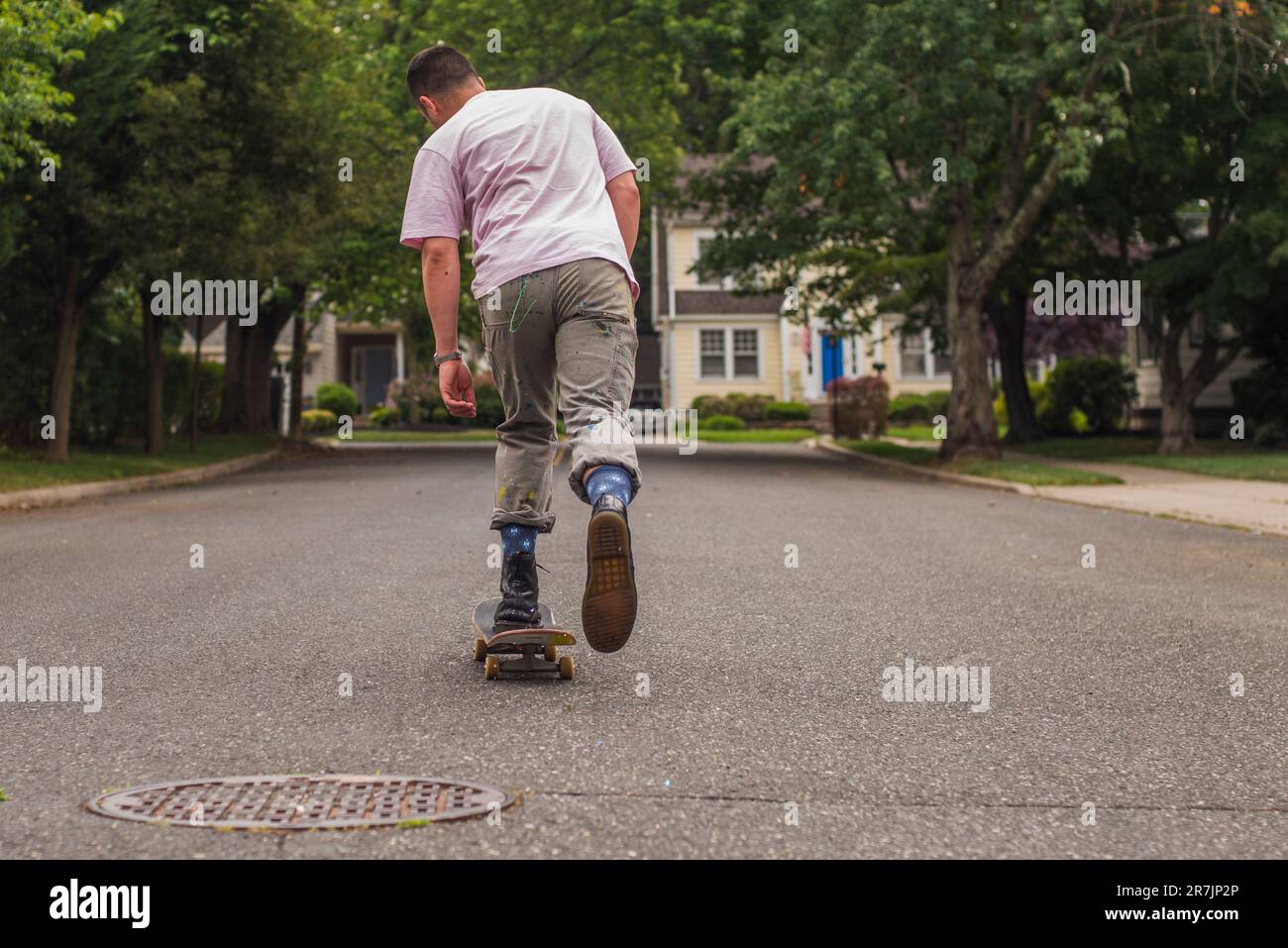 Going down the street hi-res stock photography and images - Alamy