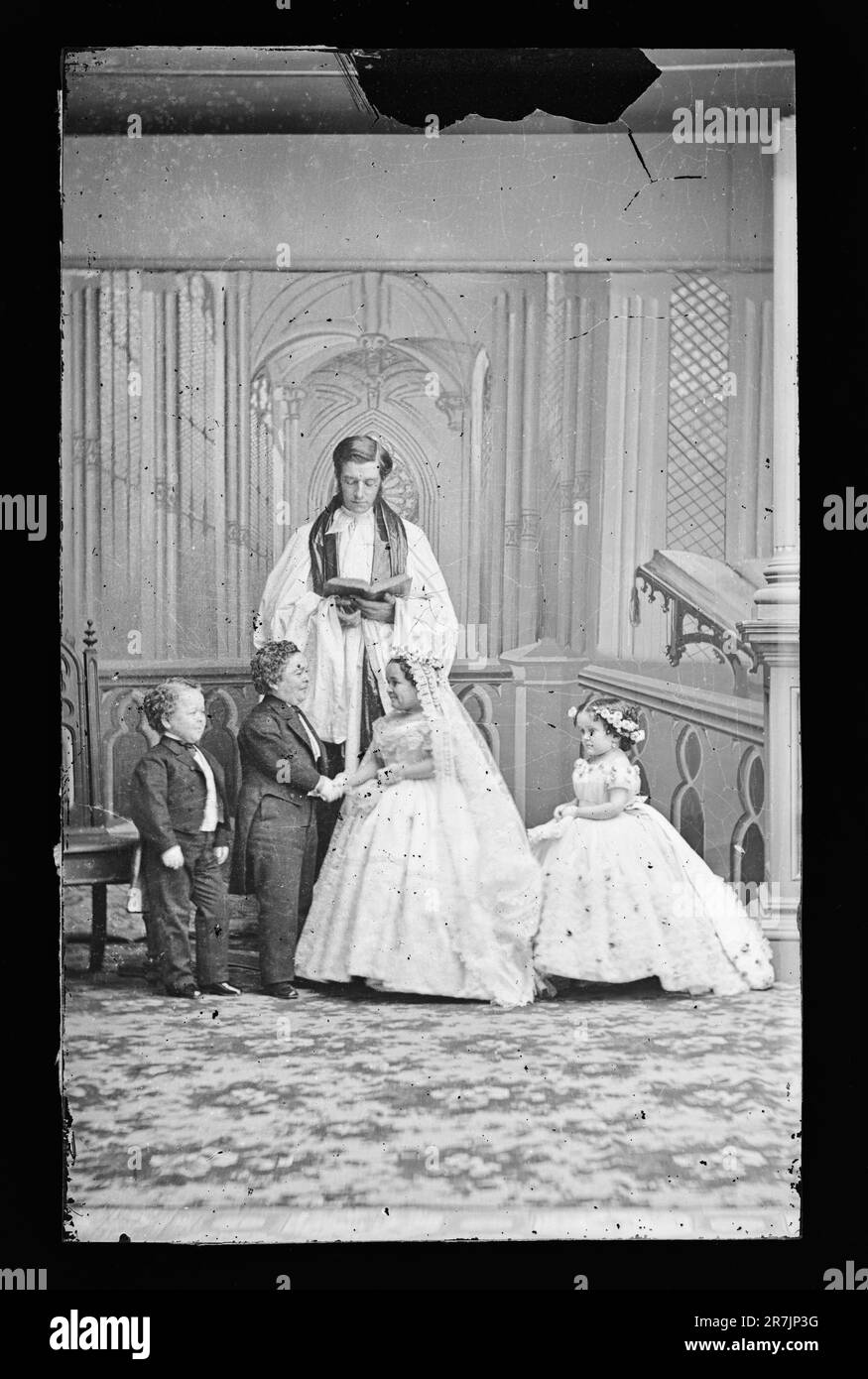 Strattons, G.W.M. Nutt, and Minnie Warren c. 1860-1870 Stock Photo - Alamy