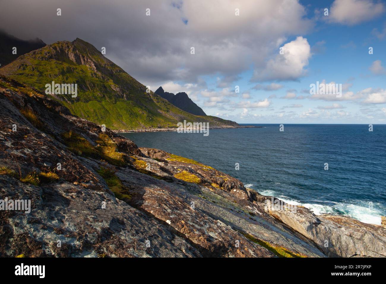 Mefjordvaer senja island norway hi-res stock photography and images - Alamy