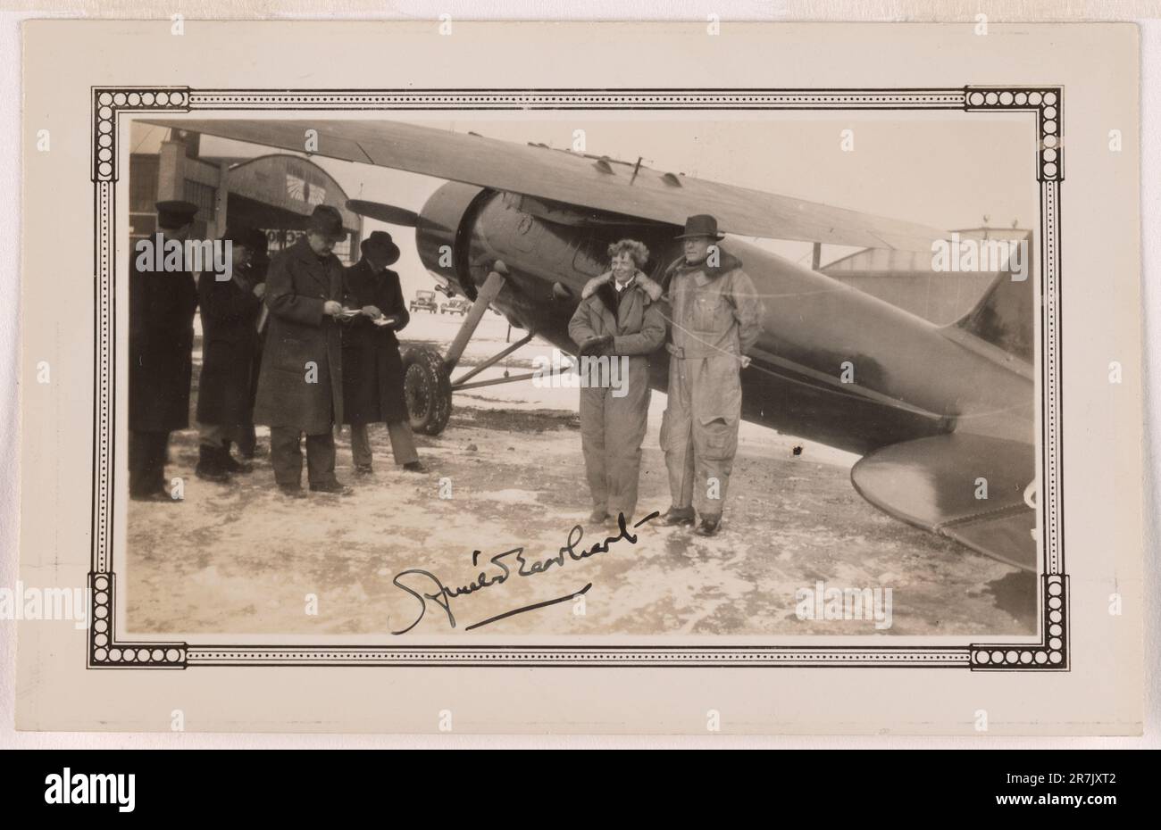 Amelia mary earhart hi-res stock photography and images - Alamy