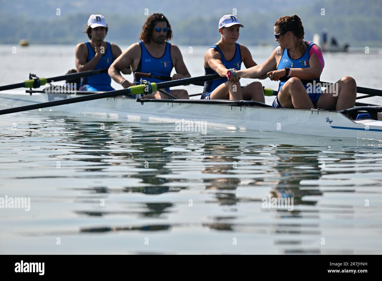 Cox mixed coxed four hi-res stock photography and images - Alamy