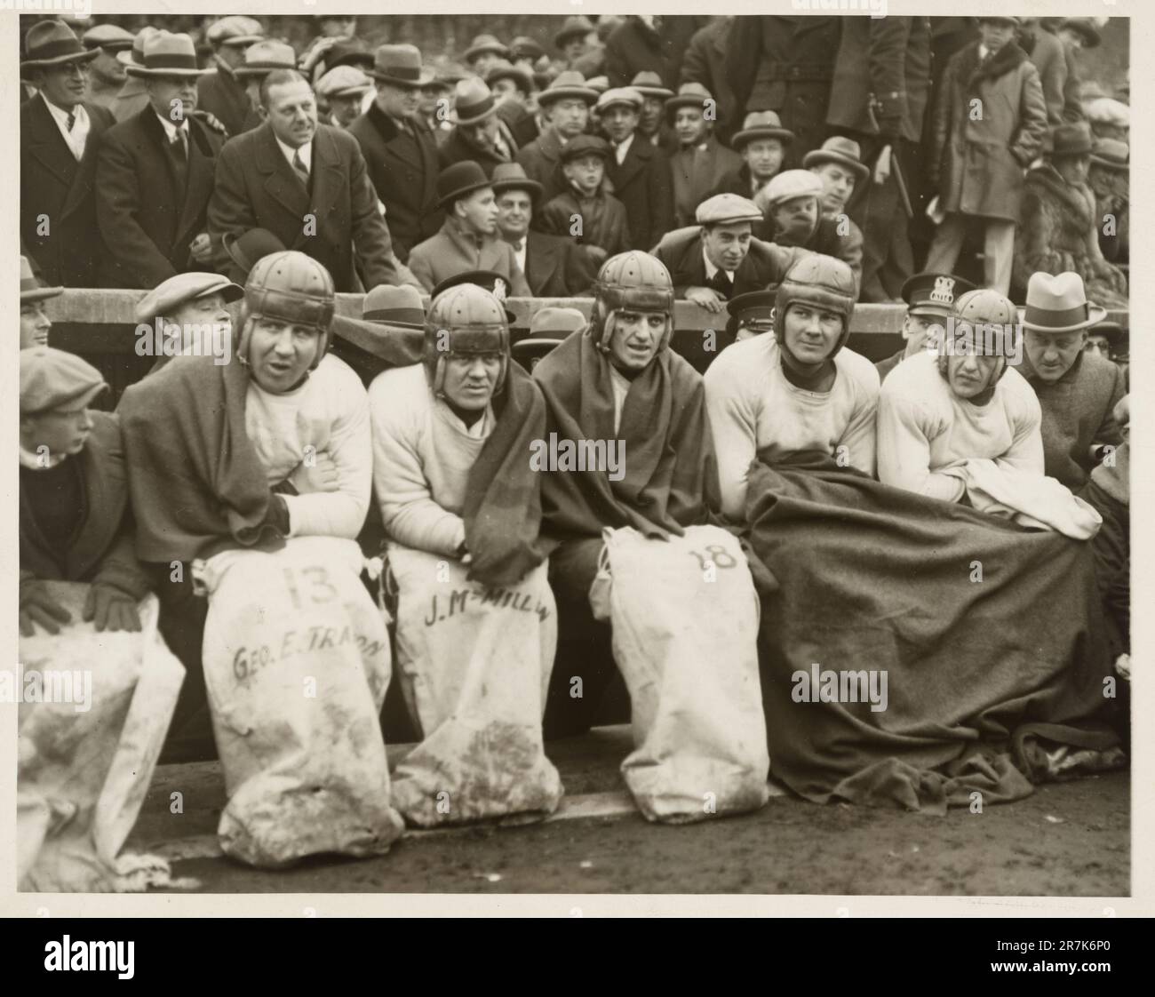 Harold grange 1925 hi-res stock photography and images - Alamy