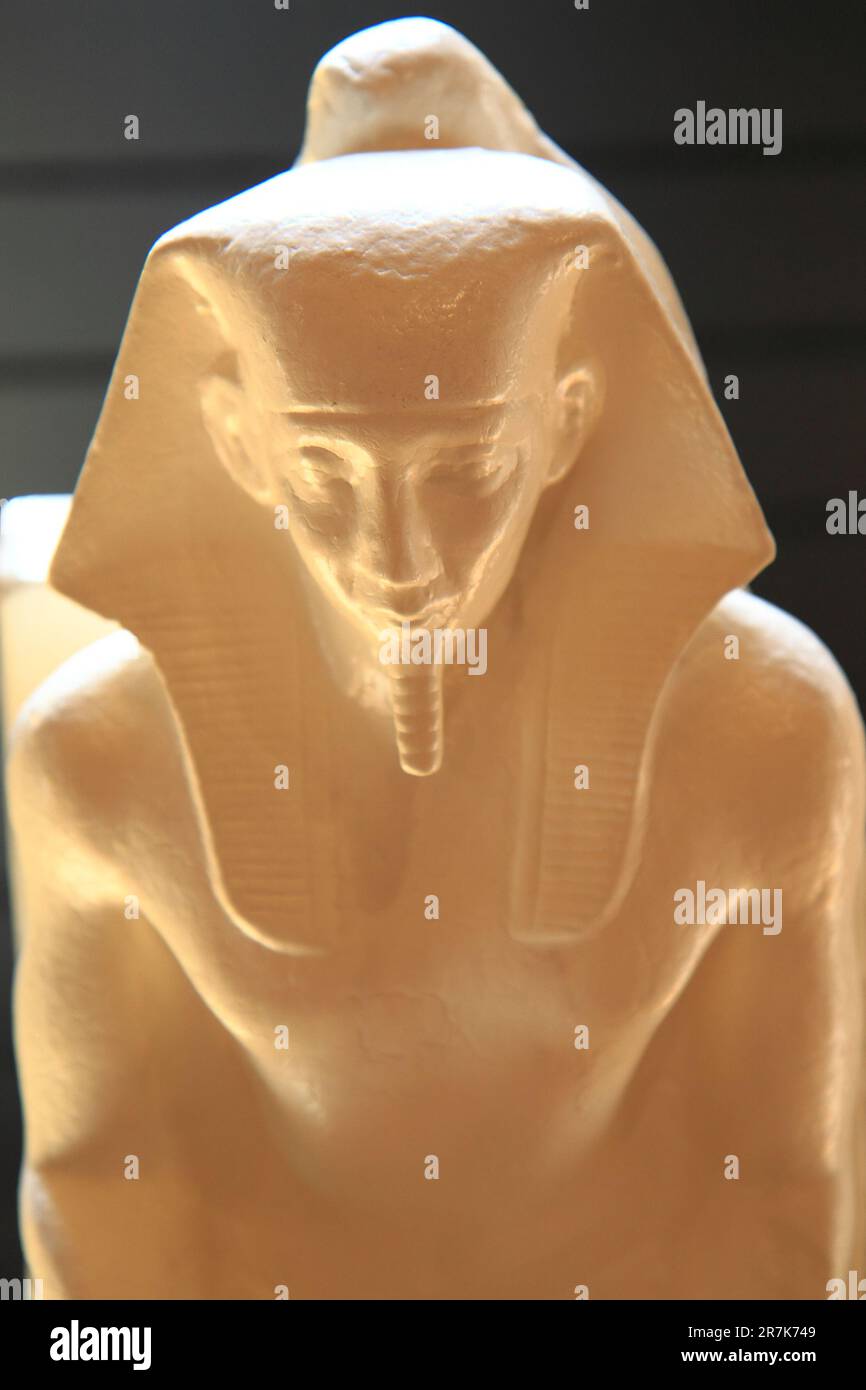 big egyptian souvenirs look like original objects Stock Photo - Alamy
