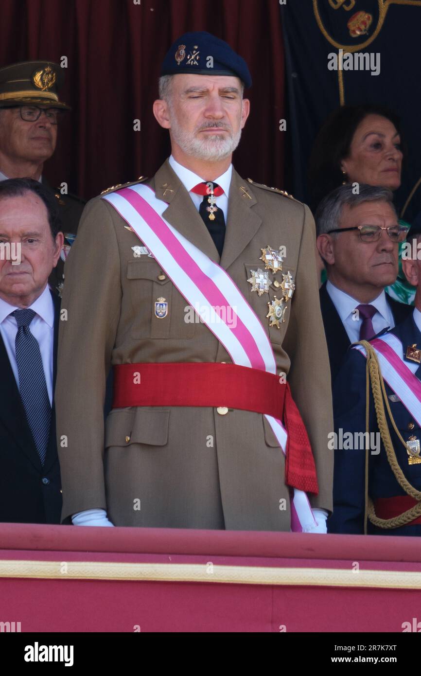 Felipe vi of spain uniform hi-res stock photography and images - Alamy