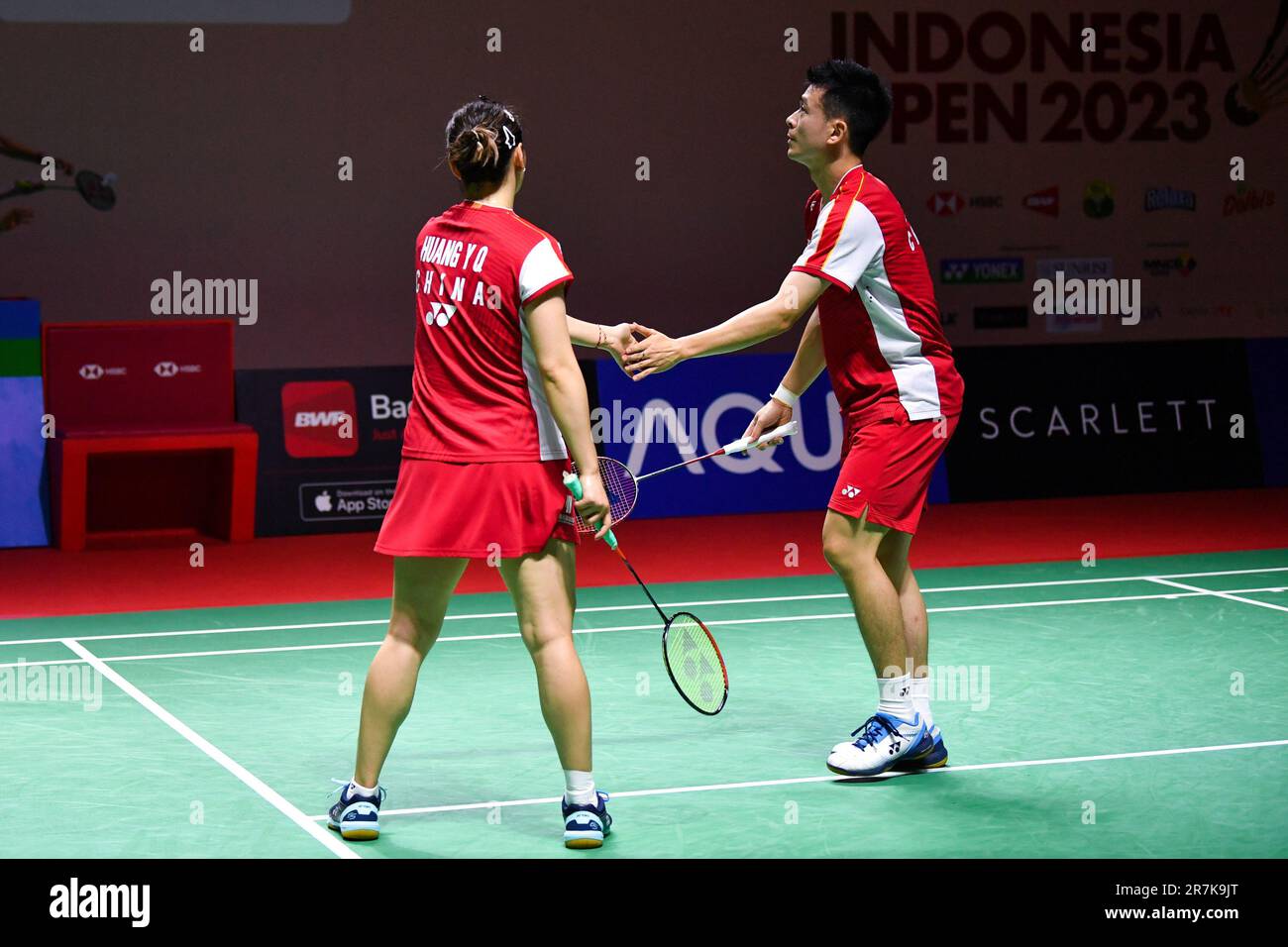 Jakarta, Indonesia. 16th June, 2023. China's Zheng Siwei (R)/Huang ...