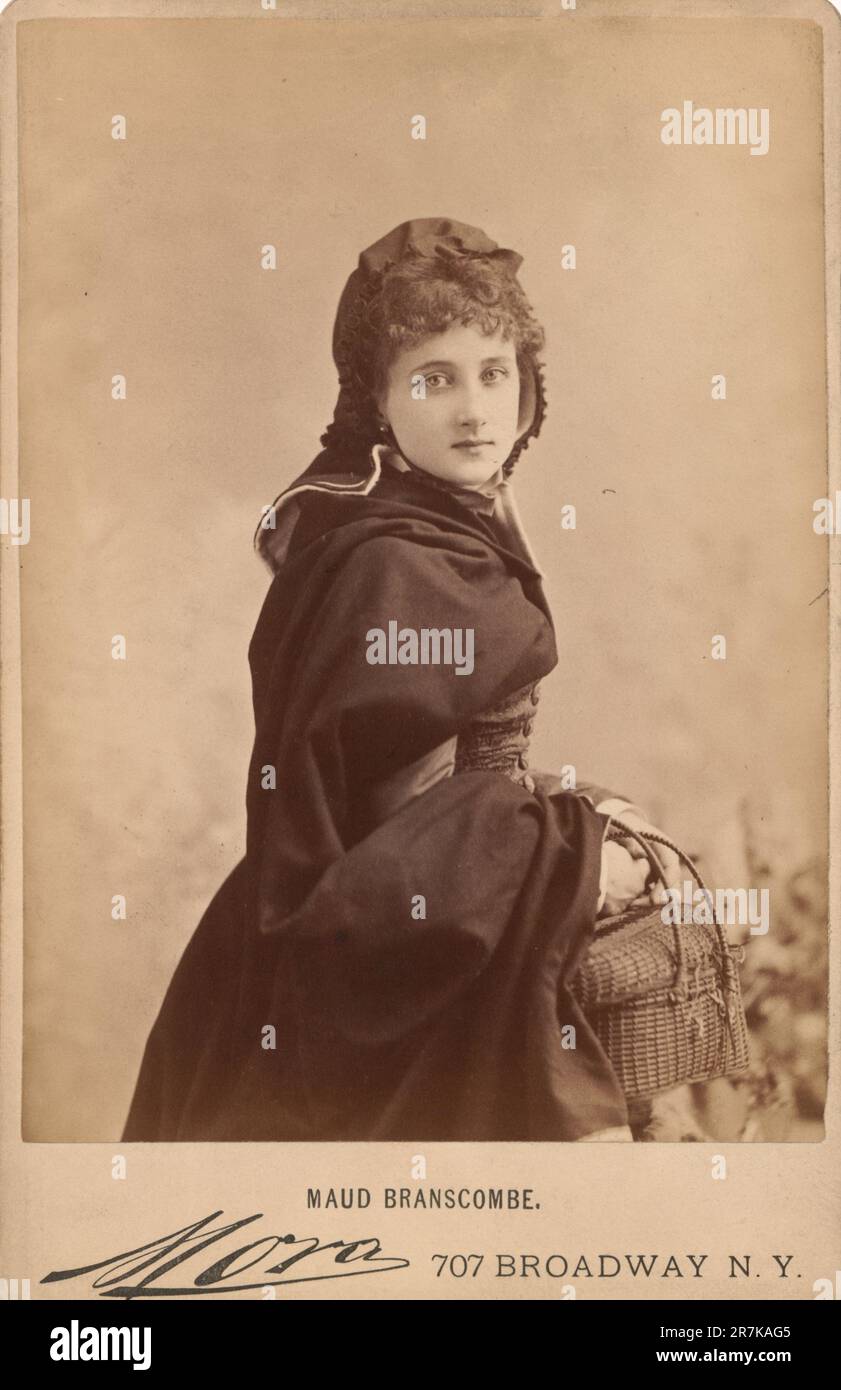 C maude hi-res stock photography and images - Alamy