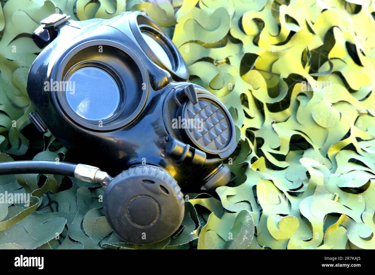 dark gas mask as chemistry technology background Stock Photo - Alamy