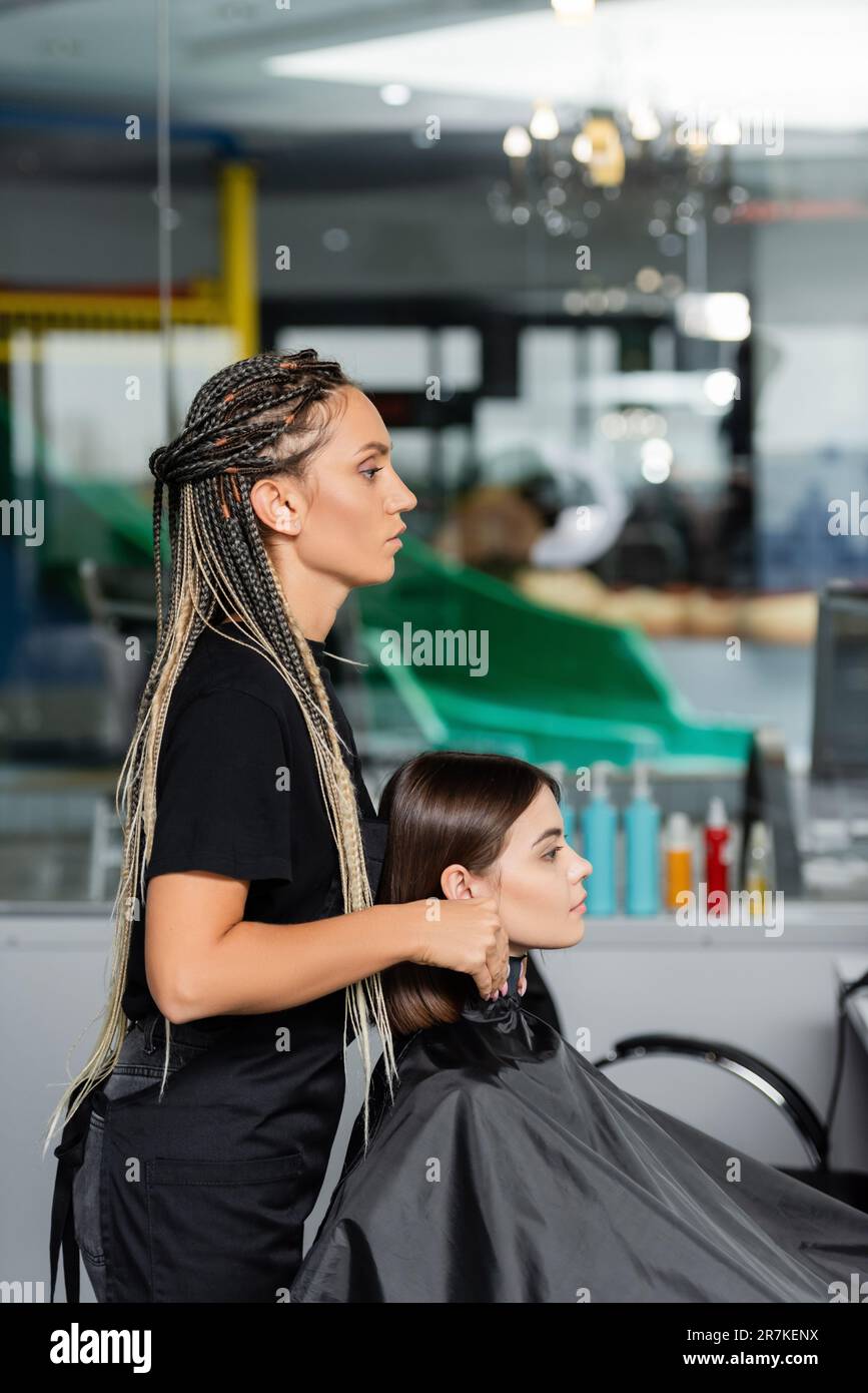 Hairdressing collar hi-res stock photography and images - Alamy