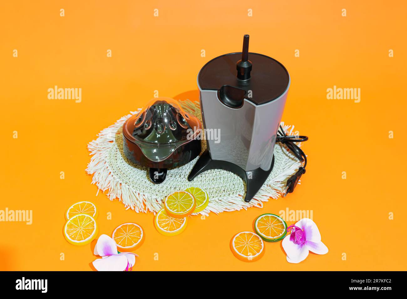 The Electric Citrus Juicer offers a convenient and efficient way to ...
