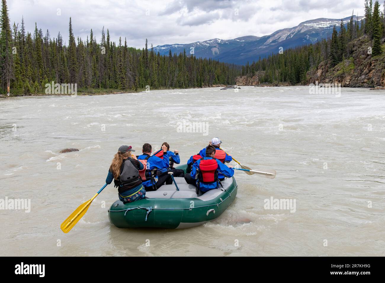 Rubber raft people in rubber raft hi-res stock photography and images ...
