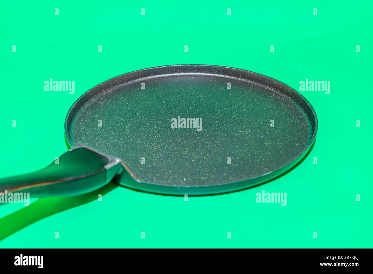 The Versatile Teflon Grill Pan is a must-have for pizza and steak ...